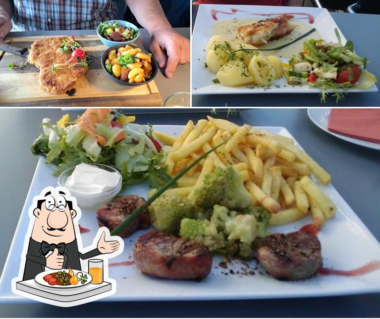 Restaurant Ocean Eleven, Laboe - Restaurant menu, prices and reviews